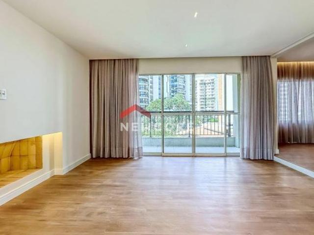 Apartamento em Rua José Batista Pereira Campo Belo São Paulo/SP