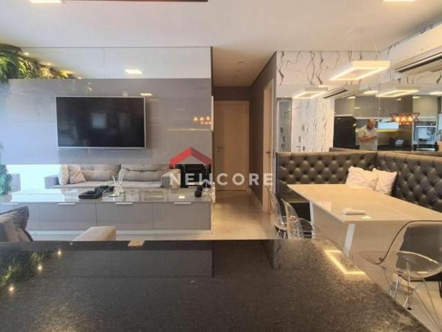 Apartamento em Rua José Caballero Gonzaga Santos/SP