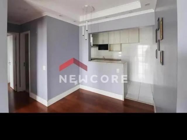 Apartamento em Rua Jacofer Jardim Pereira Leite São Paulo/SP