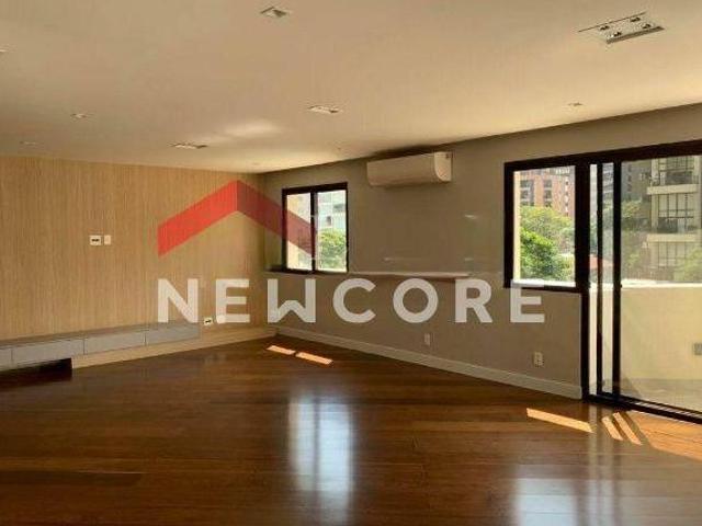 Apartamento em Rua Jacurici Itaim Bibi São Paulo/SP