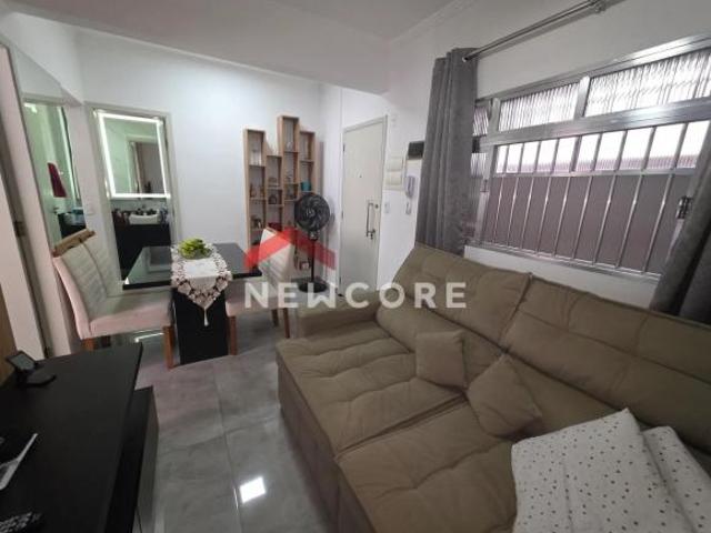 Apartamento em Rua Onze de Junho Itararé São Vicente/SP