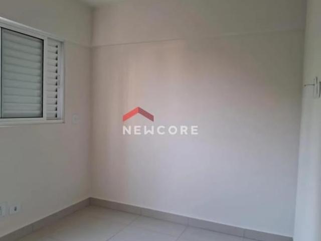 Apartamento em Rua Osvaldo Cruz Zona 07 Maringá/PR