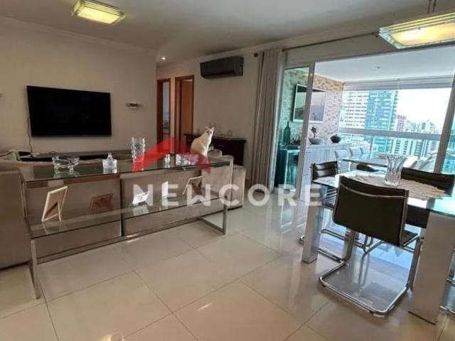 Apartamento em Rua Oswaldo Cruz Boqueirão Santos/SP