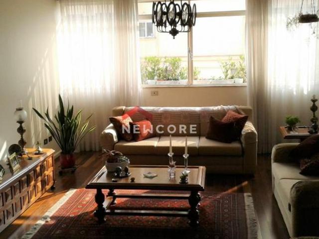 Apartamento em Rua Oscar Freire Pinheiros São Paulo/SP