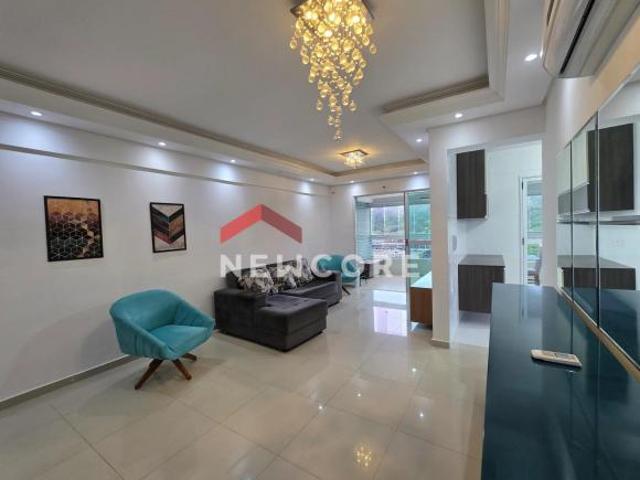 Apartamento em Rua Otelo Rodrigues Franco Canto do Forte Praia Grande/SP