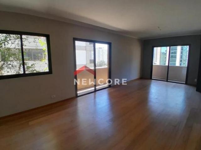 Apartamento em Rua Lopes Neto Itaim Bibi São Paulo/SP