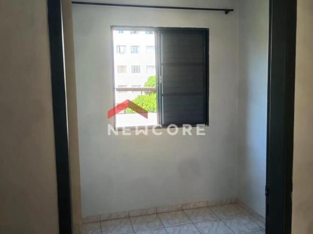 Apartamento em Rua Laurestino de Freitas Jardim Vitória Bauru/SP