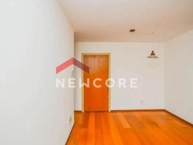 Apartamento em Rua Luiz de Camões Santo Antônio Porto Alegre/RS