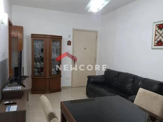 Apartamento em Rua Luiz de Faria Gonzaga Santos/SP