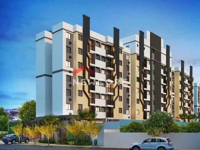 Apartamento em Rua Monsenhor Ivo Zanlorenzi Cidade Industrial Curitiba/PR