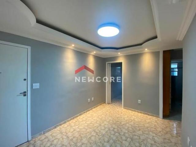 Apartamento em Rua Montes Claros Alvorada Contagem/MG