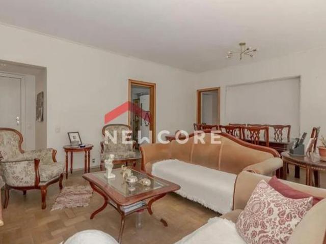 Apartamento em Rua Mostardeiro Rio Branco Porto Alegre/RS