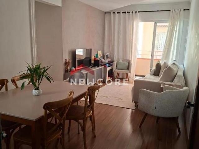 Apartamento em Rua Maestro Francisco Farina Vila Progresso Jundiaí/SP