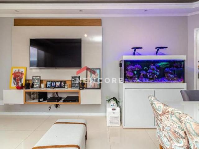 Apartamento em Rua Maestro Heitor Villa Lobos Ponta da Praia Santos/SP
