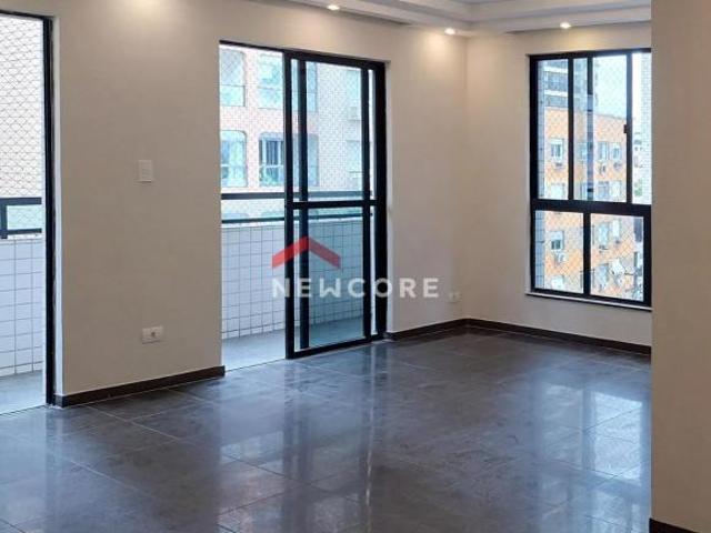 Apartamento em Rua Maestro Heitor Villa lobos Ponta da Praia Santos/SP