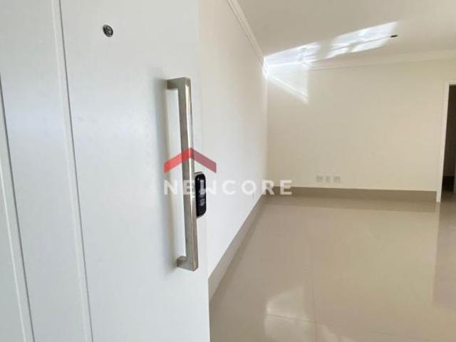 Apartamento em Rua Manoel Serralha Santa Mônica Uberlândia/MG