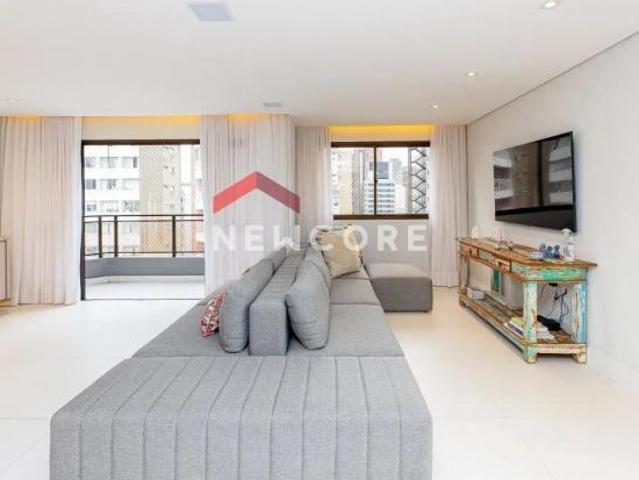 Apartamento em Rua Manuel Guedes Jardim Europa São Paulo/SP