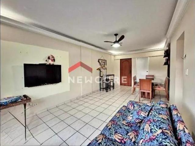 Apartamento em Rua Marechal José Olintho de Carvalho Vila Belmiro Santos/SP