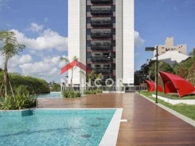 Apartamento em Rua Mário Antunes da Cunha Petrópolis Porto Alegre/RS
