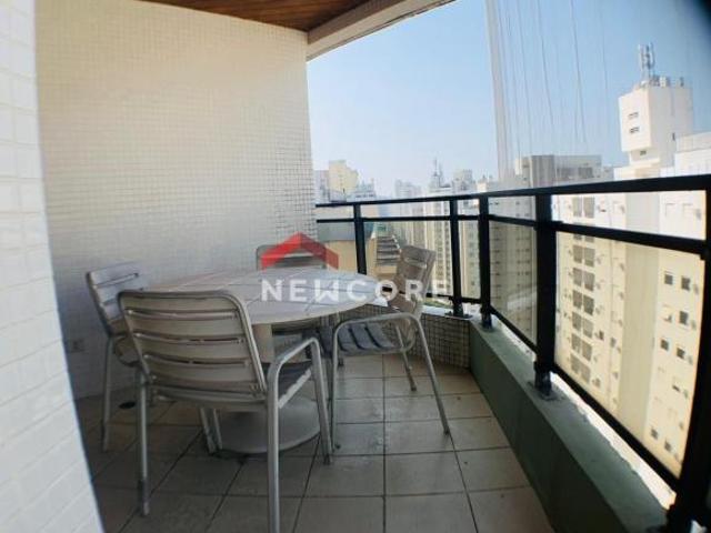 Apartamento em Rua Mário Ribeiro Pitangueiras Guarujá/SP