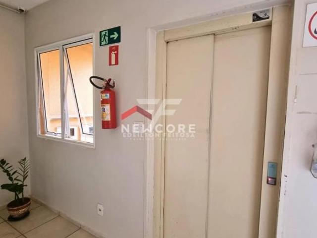 Apartamento em Rua Maria das Dores Dias Santa Mônica Uberlândia/MG