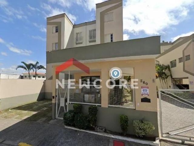 Apartamento em Rua Martha Vila Urupês Suzano/SP