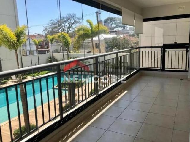 Apartamento em Rua Martinho de Campos Vila Anastácio São Paulo/SP