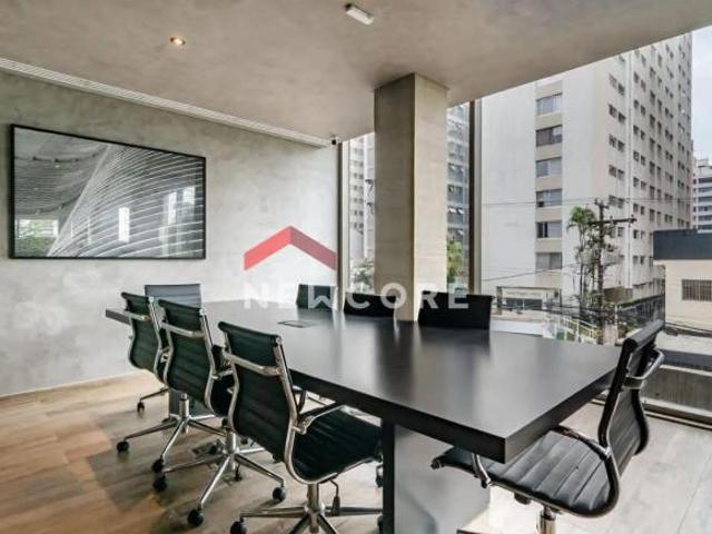 Apartamento em Rua Melo Alves Cerqueira César São Paulo/SP