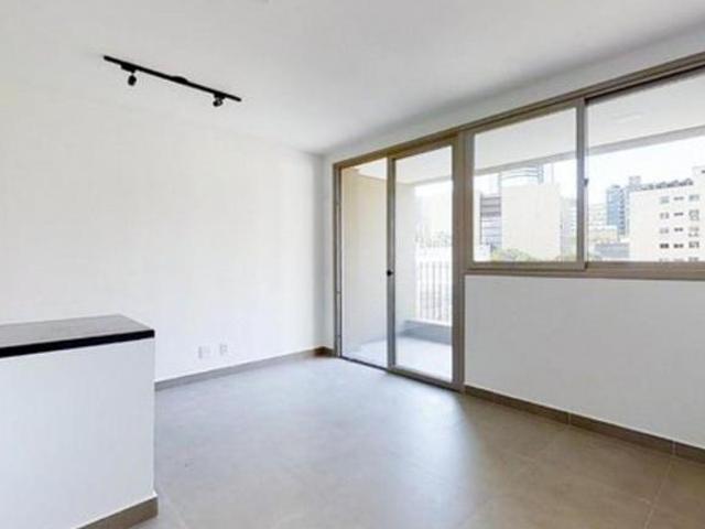 Apartamento em Rua Melo Alves Cerqueira César São Paulo/SP