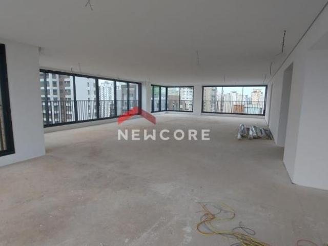 Apartamento em Rua Ministro Gabriel de Rezende Passos Moema São Paulo/SP