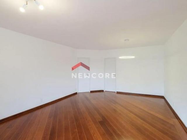 Apartamento em Rua Natingui Vila Madalena São Paulo/SP