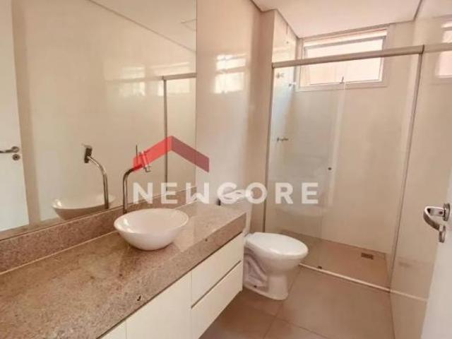 Apartamento em Rua Nísio Batista de Oliveira São Lucas Belo Horizonte/MG