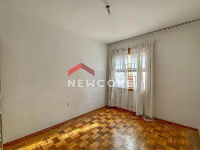 Apartamento em Rua São Carlos Floresta Porto Alegre/RS