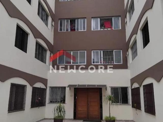 Apartamento em Rua São Celso Vila Domitila São Paulo/SP