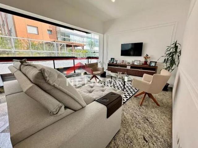 Apartamento em Rua São José Embaré Santos/SP