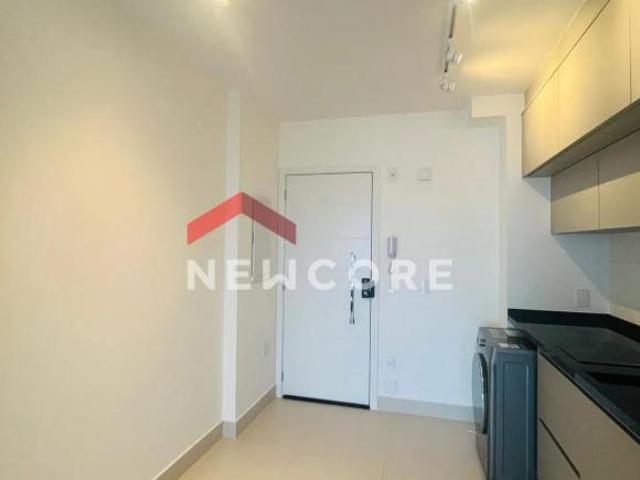 Apartamento em Rua Sacramento Vila Itapura Campinas/SP