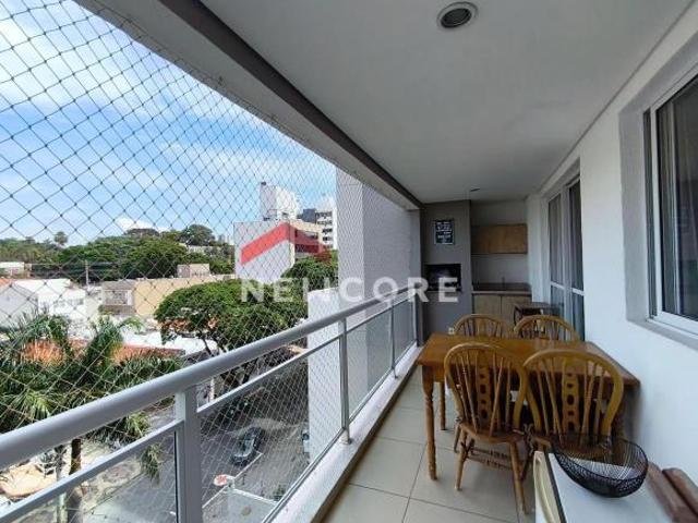 Apartamento em Rua Sacramento Vila Itapura Campinas/SP