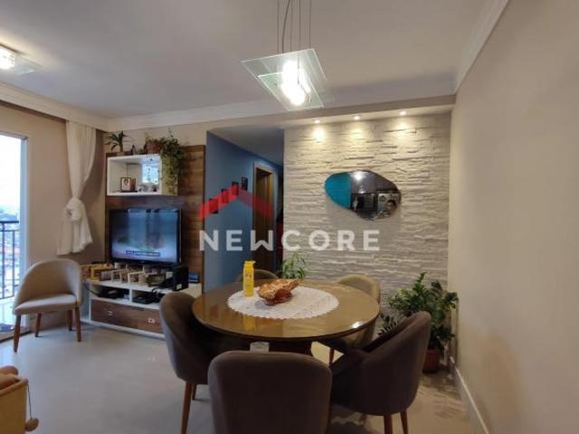 Apartamento em Rua Santa Izabel Vila Augusta Guarulhos/SP