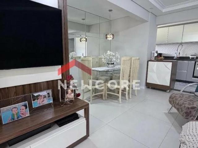 Apartamento em Rua Santa Rita do Passa Quatro Jardim Nova Europa Campinas/SP