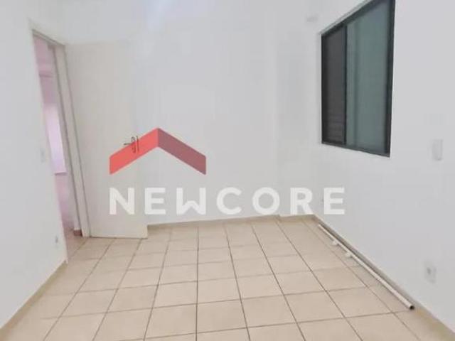 Apartamento em Rua Sebastião Pregnolato Jardim Auri Verde Bauru/SP