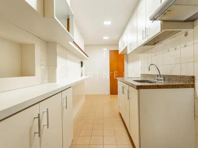 Apartamento em rua sem saída super tranquila na Fonte da Saudade