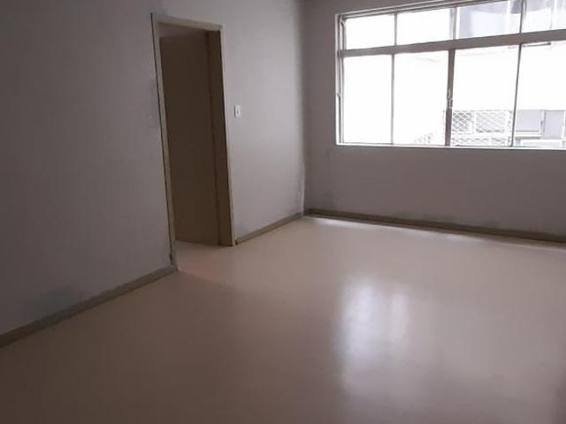 Apartamento em Rua Senhor dos Passos Centro Histórico Porto Alegre/RS