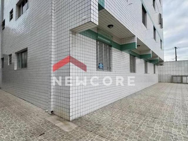 Apartamento em Rua Sérgio Paulo Freddi Ocian Praia Grande/SP