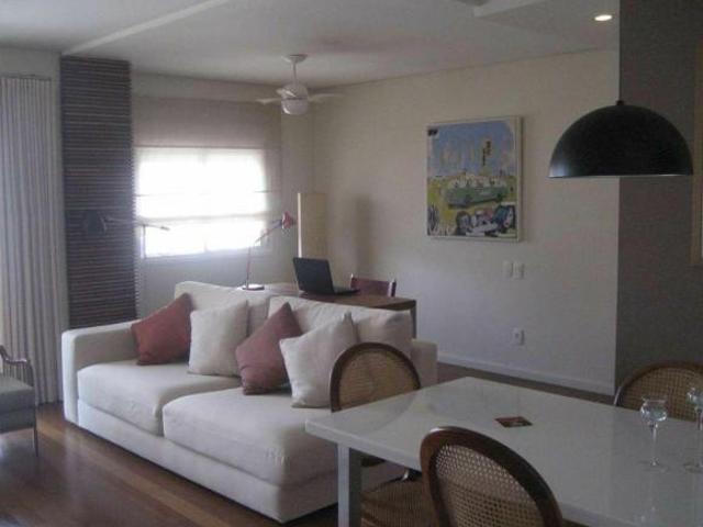 Apartamento em Rua Padre João Manuel Jardim América São Paulo/SP