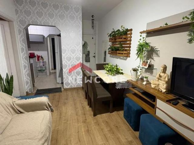 Apartamento em Rua Pedro Américo Campo Grande Santos/SP
