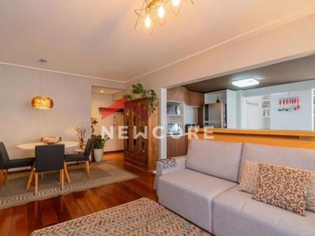 Apartamento em Rua Pedro Ivo Bela Vista Porto Alegre/RS