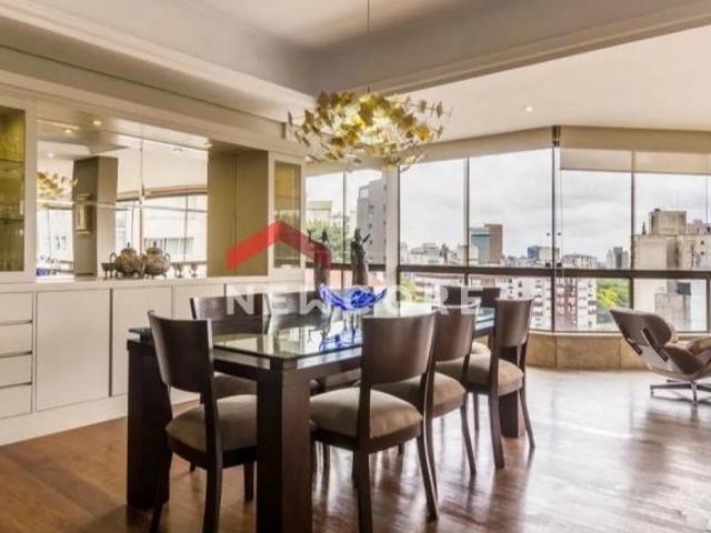Apartamento em Rua Pedro Weingartner Rio Branco Porto Alegre/RS