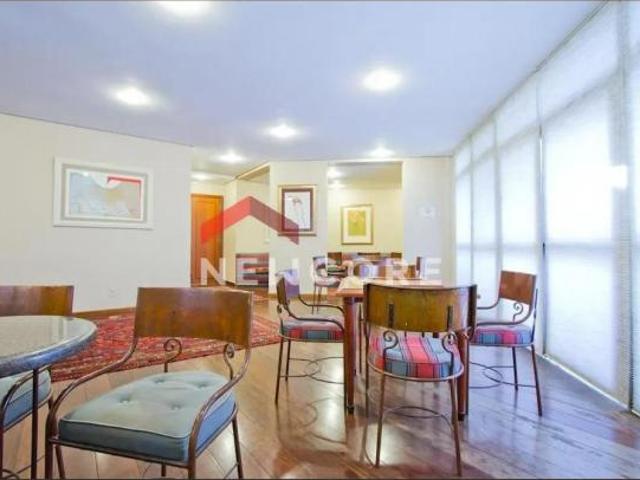 Apartamento em Rua Pedroso Alvarenga Itaim Bibi São Paulo/SP