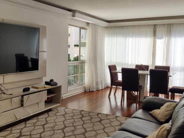 Apartamento em Rua Peixoto Gomide Jardim Paulista São Paulo/SP