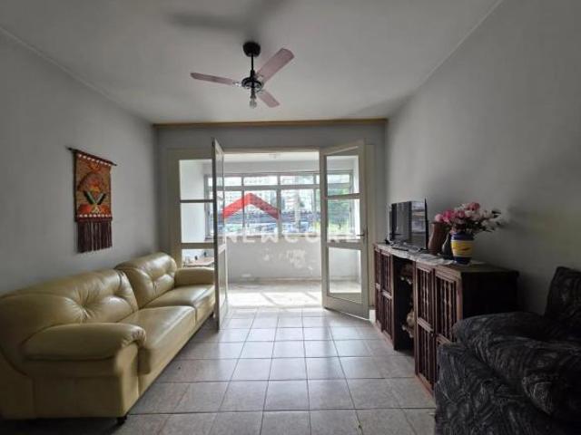 Apartamento em Rua Pero Correa Itararé São Vicente/SP